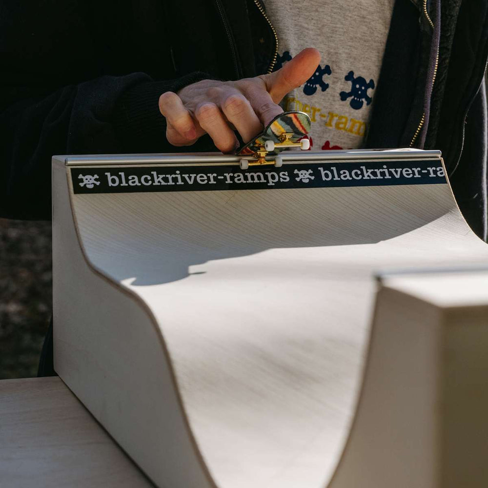 Blackriver ramps -Mike Schneider V Waterfall Mini - Radical Fingerboards